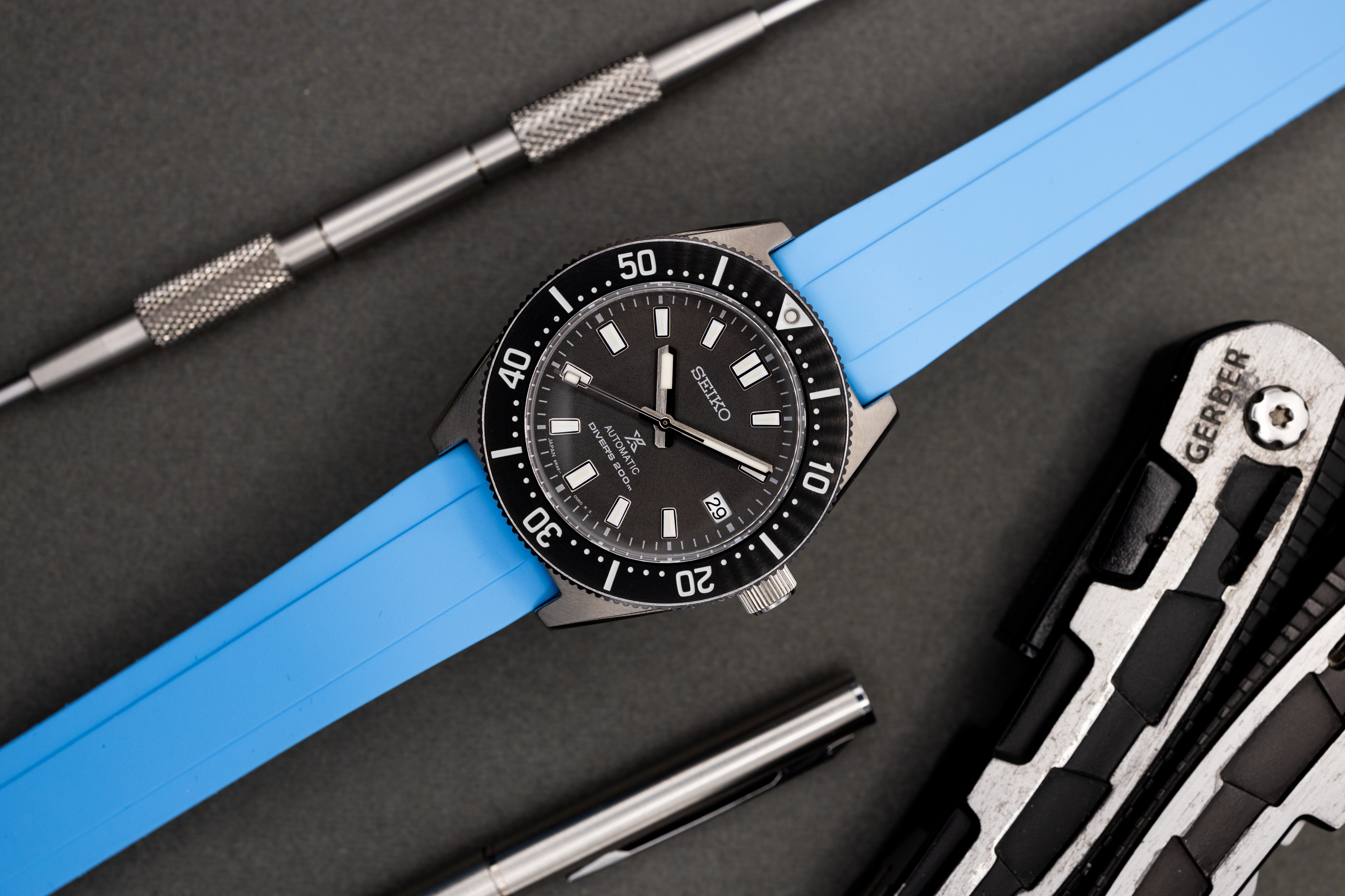 The Essentials Cut To Size FKM – Yorkshire Watch Straps